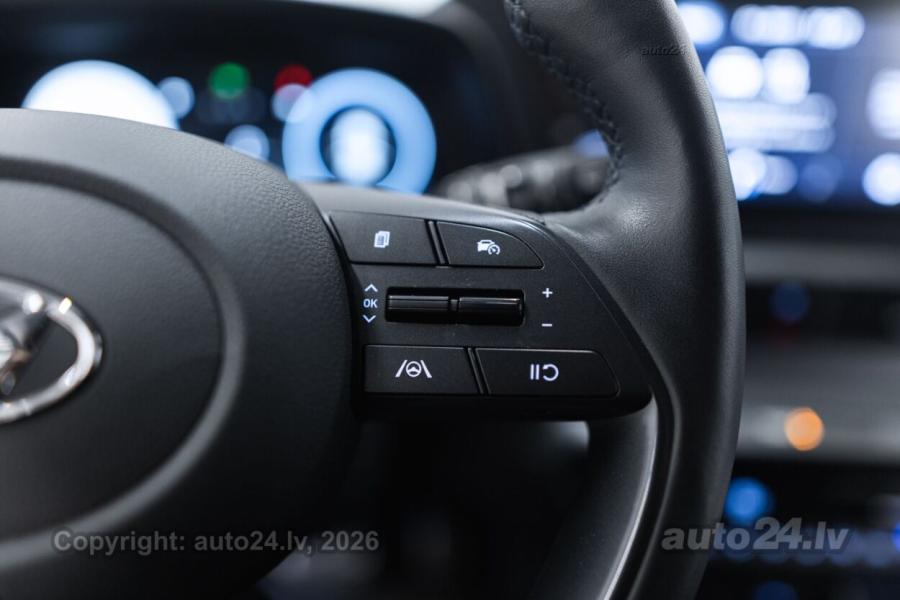 Blue Hyundai Bayon 2021 in Tallinn, with an engine capacity of 1.00 L and mileage of 30 thousand km for 14990 €, photo 29 on AUTOMOTO.COM.LV