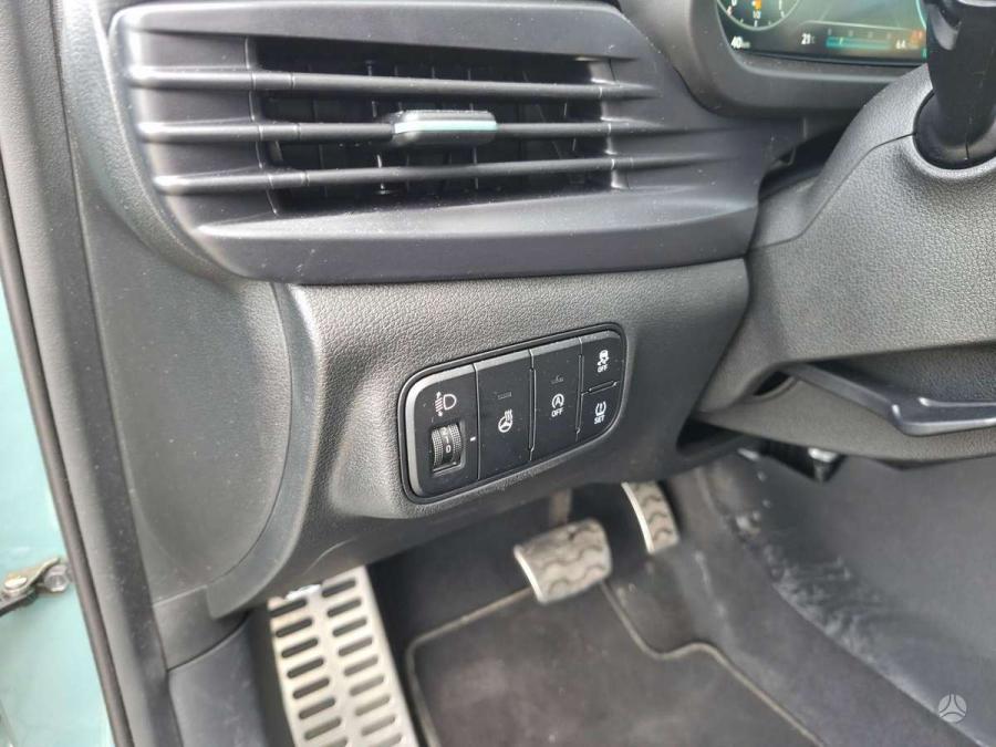 Green Hyundai Bayon 2021 in Vilnius, with an engine capacity of 1.00 L and mileage of 68 thousand km for 13250 €, photo 11 on AUTOMOTO.COM.LV