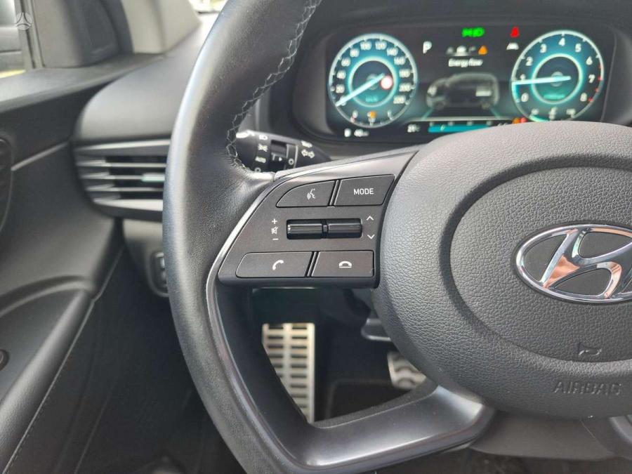 Green Hyundai Bayon 2021 in Vilnius, with an engine capacity of 1.00 L and mileage of 68 thousand km for 13250 €, photo 15 on AUTOMOTO.COM.LV