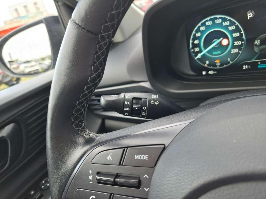 Green Hyundai Bayon 2021 in Vilnius, with an engine capacity of 1.00 L and mileage of 68 thousand km for 13250 €, photo 17 on AUTOMOTO.COM.LV