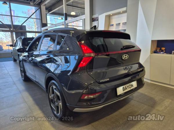 Pelēks Hyundai Bayon 2026 Tartu, ar dzinēja tilpumu 1.00 L un nobraukumu 54 tūkst. km par 25200 €, foto 2 vietnē AUTOMOTO.COM.LV