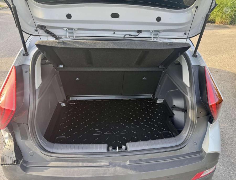 Pelēks Hyundai Bayon 2023 Kauņa, ar dzinēja tilpumu 1.00 L un nobraukumu 36 tūkst. km par 9100 €, foto 10 vietnē AUTOMOTO.COM.LV
