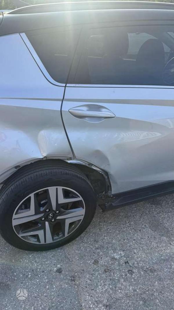 Pelēks Hyundai Bayon 2023 Kauņa, ar dzinēja tilpumu 1.00 L un nobraukumu 36 tūkst. km par 9100 €, foto 10 vietnē AUTOMOTO.COM.LV