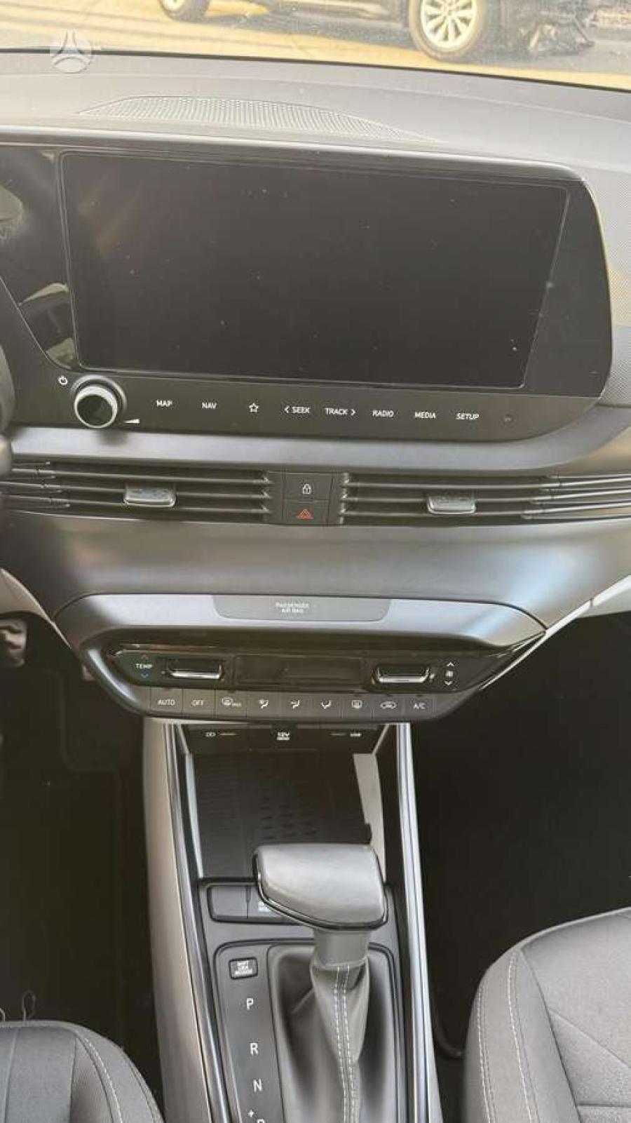 Pelēks Hyundai Bayon 2023 Kauņa, ar dzinēja tilpumu 1.00 L un nobraukumu 36 tūkst. km par 9100 €, foto 14 vietnē AUTOMOTO.COM.LV