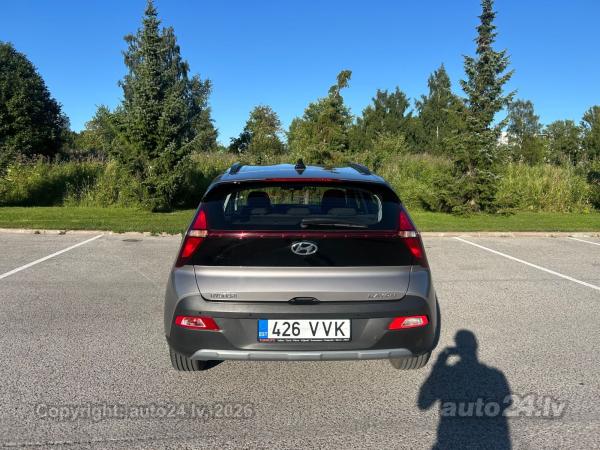 Pelēks Hyundai Bayon 2022 Tallina, ar dzinēja tilpumu 1.00 L un nobraukumu 28 tūkst. km par 17900 €, foto 5 vietnē AUTOMOTO.COM.LV