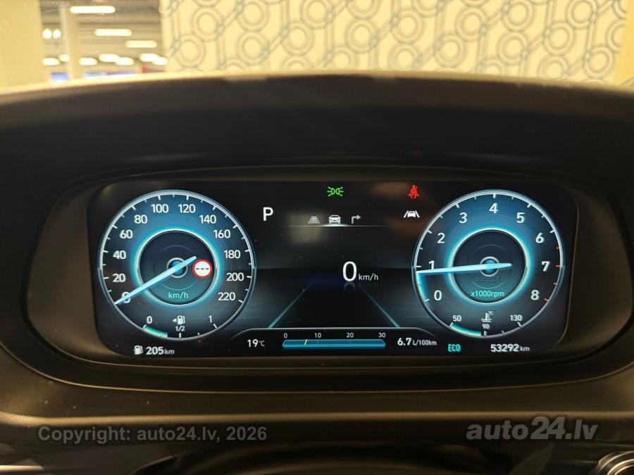 Pelēks Hyundai Bayon 2022 Tallina, ar dzinēja tilpumu 1.00 L un nobraukumu 53 tūkst. km par 15900 €, foto 13 vietnē AUTOMOTO.COM.LV