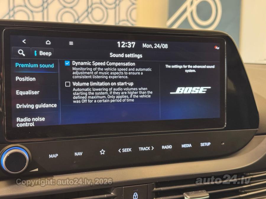 Pelēks Hyundai Bayon 2022 Tallina, ar dzinēja tilpumu 1.00 L un nobraukumu 53 tūkst. km par 15900 €, foto 21 vietnē AUTOMOTO.COM.LV