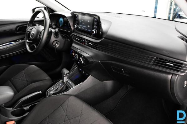 Balts Hyundai Bayon 2022 Rīga, ar dzinēja tilpumu 1.00 L un nobraukumu 16 tūkst. km par 14590 €, foto 6 vietnē AUTOMOTO.COM.LV