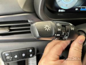 Balts Hyundai Bayon 2022 Tallina, ar dzinēja tilpumu 1.00 L un nobraukumu 115 tūkst. km par 13400 €, foto 21 vietnē AUTOMOTO.COM.LV