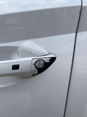 White Hyundai Bayon 2022 in Vilnius, with an engine capacity of 1.00 L and mileage of 56 thousand km for 11625 €, photo 11 on AUTOMOTO.COM.LV