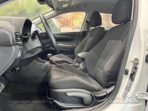 Balts Hyundai Bayon 2023 Tallina, ar dzinēja tilpumu 1.00 L un nobraukumu 14 tūkst. km par 16900 €, foto 13 vietnē AUTOMOTO.COM.LV