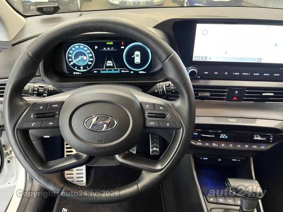 Balts Hyundai Bayon 2023 Tallina, ar dzinēja tilpumu 1.00 L un nobraukumu 14 tūkst. km par 16900 €, foto 15 vietnē AUTOMOTO.COM.LV