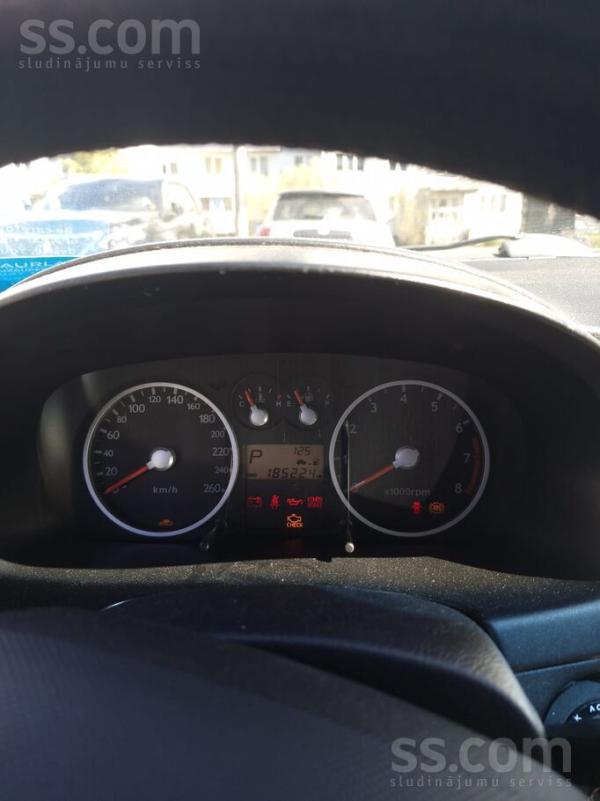 Black Hyundai Coupe 2006 in Riga, with an engine capacity of 2.00 L and mileage of 185 thousand km for 950 €, photo 8 on AUTOMOTO.COM.LV