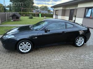 Melns Hyundai Coupe 2007 Rīga, ar dzinēja tilpumu 2.00 L un nobraukumu 204 tūkst. km par 3200 €, foto 4 vietnē AUTOMOTO.COM.LV