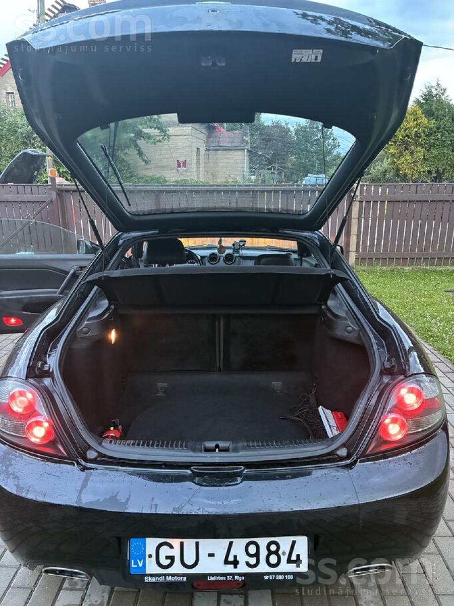 Melns Hyundai Coupe 2007 Rīga, ar dzinēja tilpumu 2.00 L un nobraukumu 204 tūkst. km par 3200 €, foto 10 vietnē AUTOMOTO.COM.LV