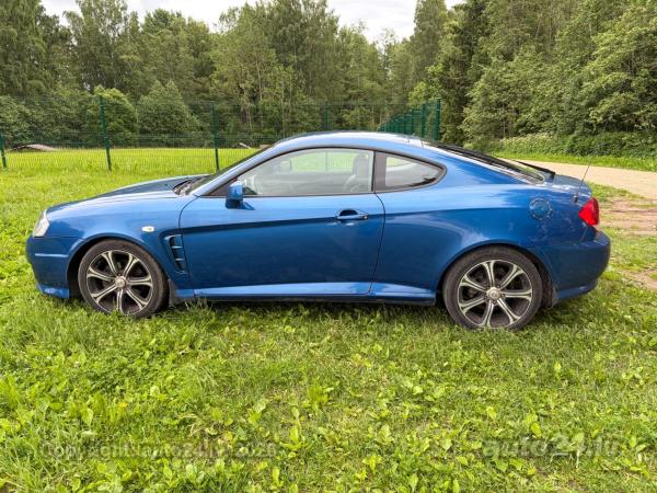 Хендай Купе 2006 в Тарту на AUTOMOTO.COM.LV Синий Хендай Купе 2006 в Тарту, объемом двигателя 2.00 л и пробегом 200 тыс. км за 2900 €, фото 3 на AUTOMOTO.COM.LV