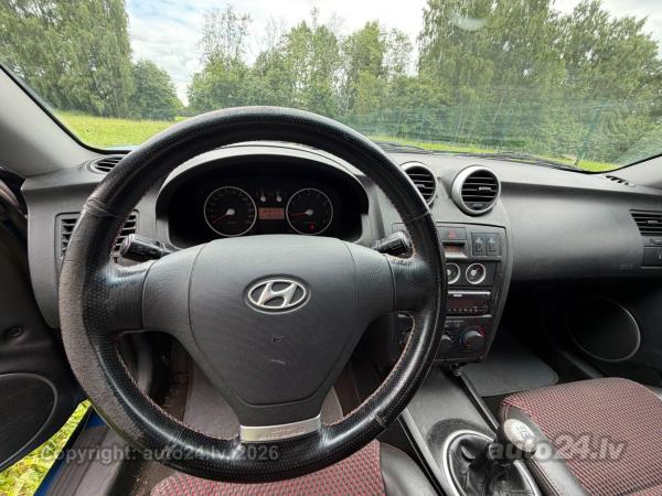 Хендай Купе 2006 в Тарту на AUTOMOTO.COM.LV Синий Хендай Купе 2006 в Тарту, объемом двигателя 2.00 л и пробегом 200 тыс. км за 2900 €, фото 7 на AUTOMOTO.COM.LV