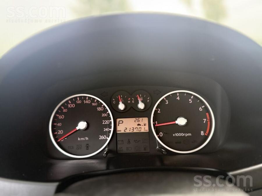 Red Hyundai Coupe 2004 in Cesis, with an engine capacity of 2.00 L and mileage of 214 thousand km for 1600 €, photo 12 on AUTOMOTO.COM.LV