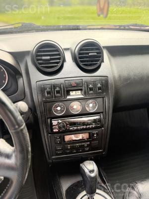 Red Hyundai Coupe 2004 in Cesis, with an engine capacity of 2.00 L and mileage of 214 thousand km for 1600 €, photo 13 on AUTOMOTO.COM.LV