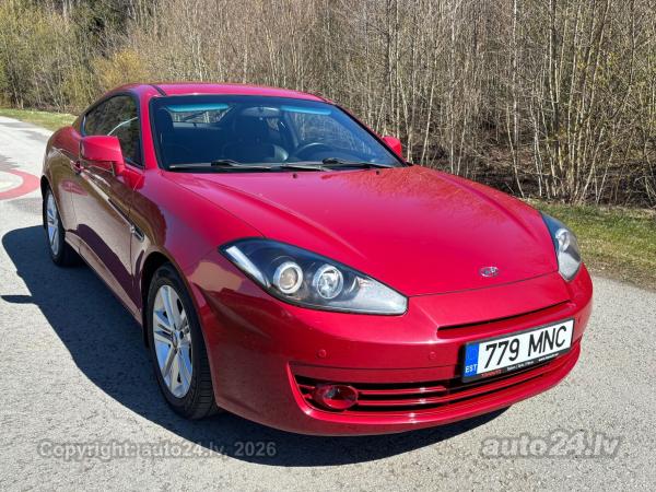 Sarkans Hyundai Coupe 2010 Tallina, ar dzinēja tilpumu 2.00 L un nobraukumu 68 tūkst. km par 4990 €, foto 1 vietnē AUTOMOTO.COM.LV