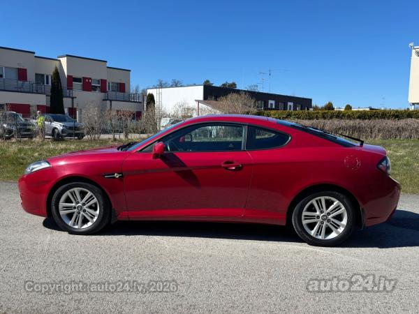 Sarkans Hyundai Coupe 2010 Tallina, ar dzinēja tilpumu 2.00 L un nobraukumu 68 tūkst. km par 4990 €, foto 6 vietnē AUTOMOTO.COM.LV