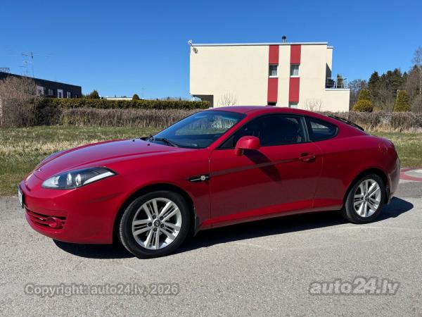Sarkans Hyundai Coupe 2010 Tallina, ar dzinēja tilpumu 2.00 L un nobraukumu 68 tūkst. km par 4990 €, foto 7 vietnē AUTOMOTO.COM.LV