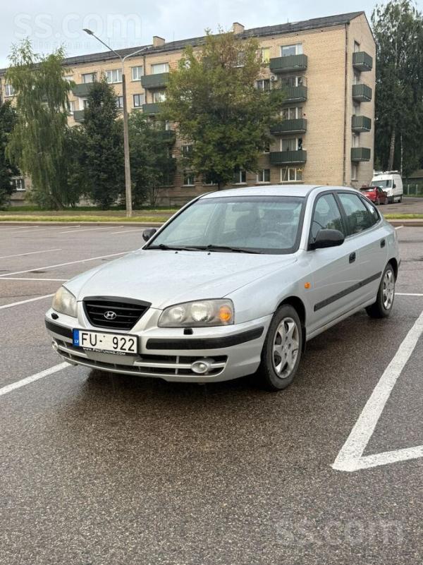 Pelēks Hyundai Elantra 2006 Daugavpils, ar dzinēja tilpumu 1.60 L un nobraukumu 180 tūkst. km par 1100 €, foto 2 vietnē AUTOMOTO.COM.LV