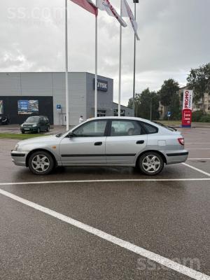 Pelēks Hyundai Elantra 2006 Daugavpils, ar dzinēja tilpumu 1.60 L un nobraukumu 180 tūkst. km par 1100 €, foto 8 vietnē AUTOMOTO.COM.LV