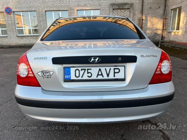 Pelēks Hyundai Elantra 2005 Narva, ar dzinēja tilpumu 1.60 L un nobraukumu 142 tūkst. km par 499 €, foto 8 vietnē AUTOMOTO.COM.LV
