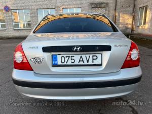 Pelēks Hyundai Elantra 2005 Narva, ar dzinēja tilpumu 1.60 L un nobraukumu 142 tūkst. km par 499 €, foto 9 vietnē AUTOMOTO.COM.LV