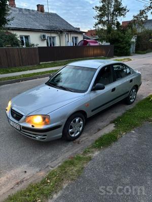 Pelēks Hyundai Elantra 2006 Krāslava, ar dzinēja tilpumu 1.60 L un nobraukumu 224 tūkst. km par 800 €, foto  vietnē AUTOMOTO.COM.LV