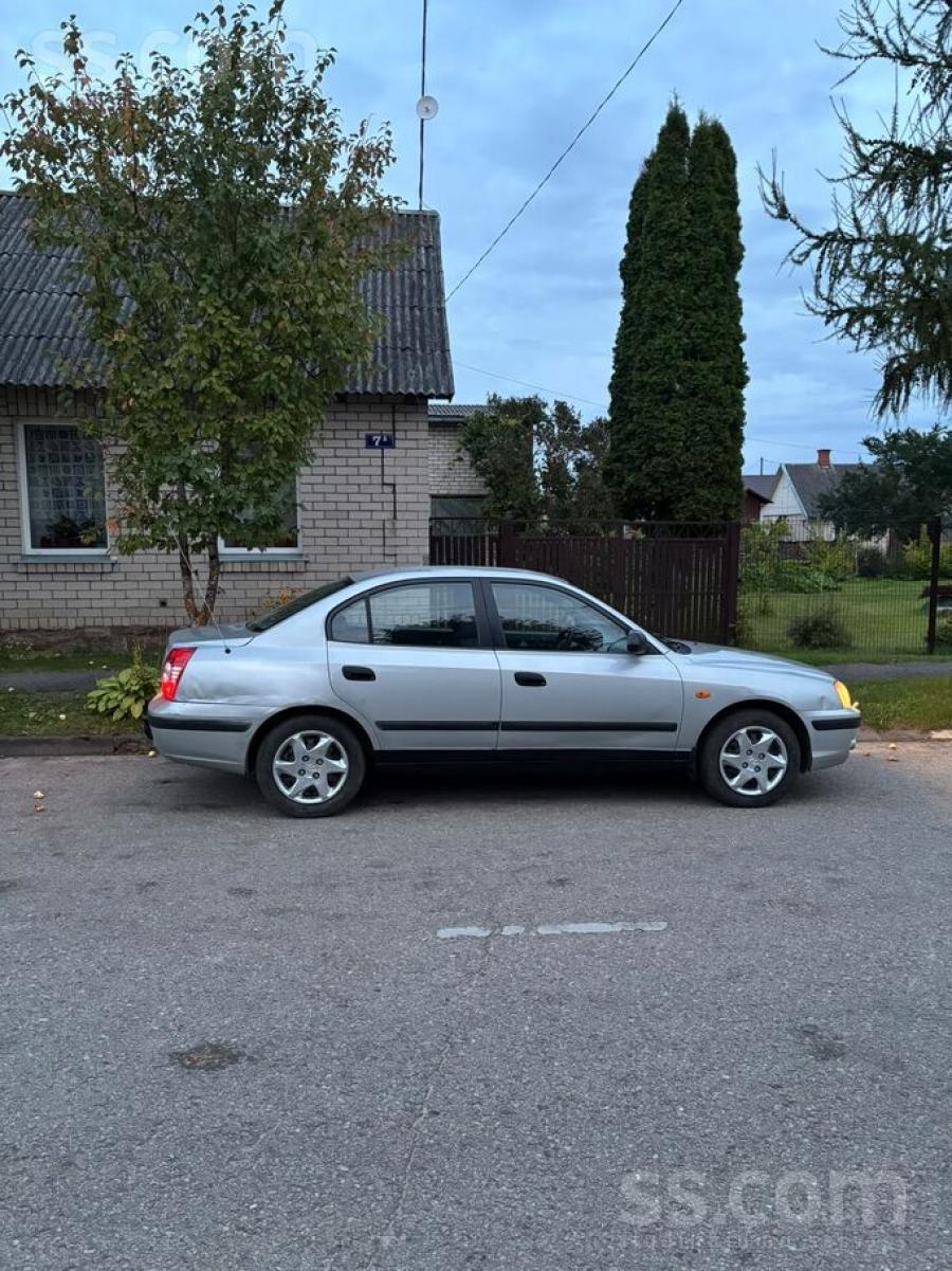Pelēks Hyundai Elantra 2006 Krāslava, ar dzinēja tilpumu 1.60 L un nobraukumu 224 tūkst. km par 800 €, foto 4 vietnē AUTOMOTO.COM.LV
