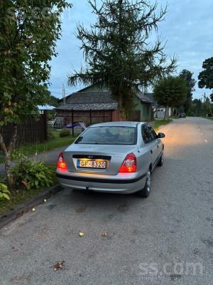 Pelēks Hyundai Elantra 2006 Krāslava, ar dzinēja tilpumu 1.60 L un nobraukumu 224 tūkst. km par 800 €, foto 5 vietnē AUTOMOTO.COM.LV