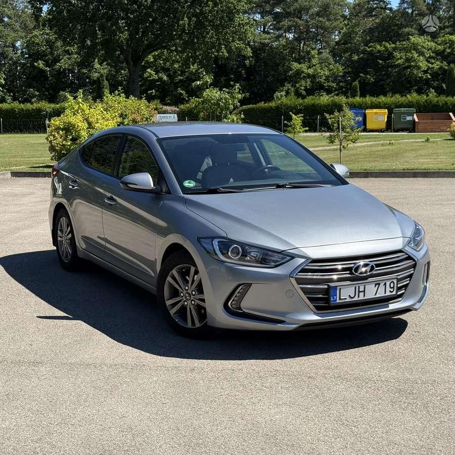 Grey Hyundai Elantra 2017 in Jurbarkas, with an engine capacity of 2.00 L and mileage of 207 thousand km for 7999 €, photo 8 on AUTOMOTO.COM.LV