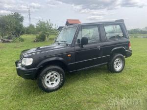 Melns Hyundai Galloper 1999 Talsi, ar dzinēja tilpumu 2.50 L un nobraukumu 290 tūkst. km par 4250 €, foto 3 vietnē AUTOMOTO.COM.LV