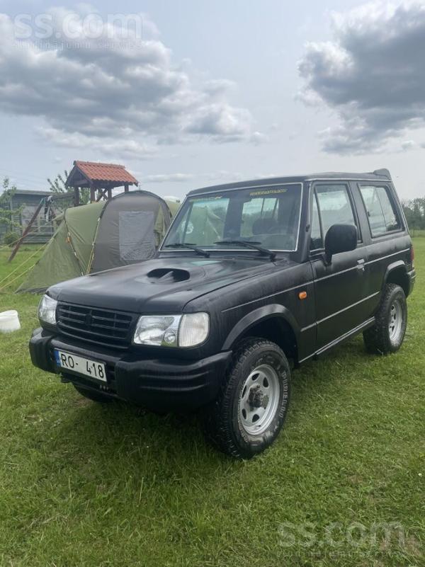 Melns Hyundai Galloper 1999 Talsi, ar dzinēja tilpumu 2.50 L un nobraukumu 290 tūkst. km par 4250 €, foto 9 vietnē AUTOMOTO.COM.LV