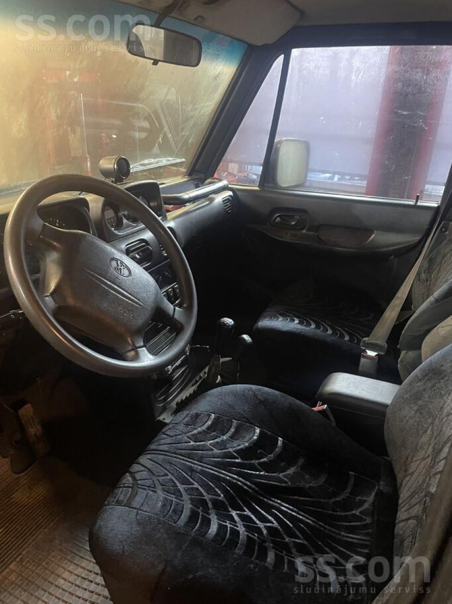 Melns Hyundai Galloper 1999 Talsi, ar dzinēja tilpumu 2.50 L un nobraukumu 290 tūkst. km par 4250 €, foto 11 vietnē AUTOMOTO.COM.LV