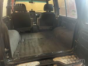 Melns Hyundai Galloper 1999 Talsi, ar dzinēja tilpumu 2.50 L un nobraukumu 290 tūkst. km par 4250 €, foto 12 vietnē AUTOMOTO.COM.LV
