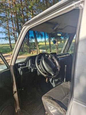 Hyundai Galloper 1998 Panevēža, ar dzinēja tilpumu 2.50 L un nobraukumu 292 tūkst. km par 1700 €, foto 6 vietnē AUTOMOTO.COM.LV
