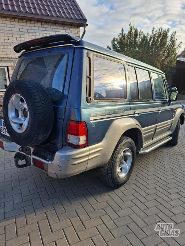 Hyundai Galloper 1999 Marijampole, ar dzinēja tilpumu 2.50 L un nobraukumu 150 tūkst. km par 2500 €, foto 5 vietnē AUTOMOTO.COM.LV