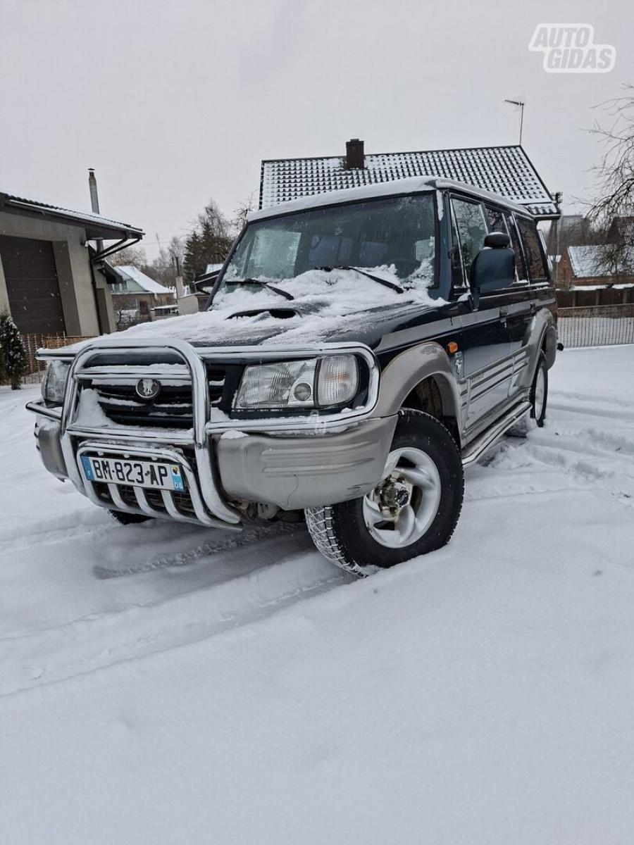 Hyundai Galloper 1999 Marijampole, ar dzinēja tilpumu 2.50 L un nobraukumu 150 tūkst. km par 2700 €, foto 1 vietnē AUTOMOTO.COM.LV