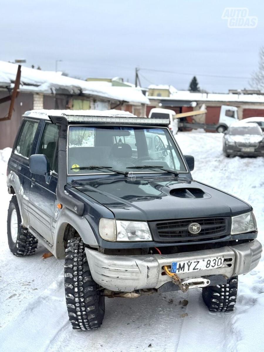 Hyundai Galloper 2000 Viļņa, ar dzinēja tilpumu 2.50 L un nobraukumu 350 tūkst. km par 2200 €, foto 1 vietnē AUTOMOTO.COM.LV