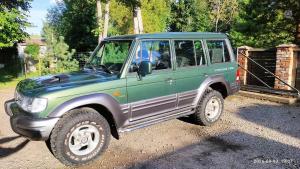 Green Hyundai Galloper 2001 in Pasvalys, with an engine capacity of 2.48 L and mileage of 137 thousand km for 2700 €, photo 3 on AUTOMOTO.COM.LV