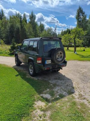 Green Hyundai Galloper 2001 in Tallinn, with an engine capacity of 2.50 L and mileage of 204 thousand km for 3700 €, photo  on AUTOMOTO.COM.LV