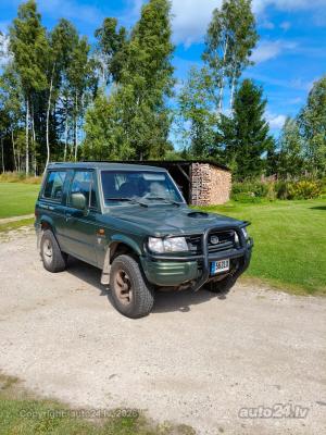 Zaļš Hyundai Galloper 2001 Tallina, ar dzinēja tilpumu 2.50 L un nobraukumu 204 tūkst. km par 3700 €, foto 3 vietnē AUTOMOTO.COM.LV