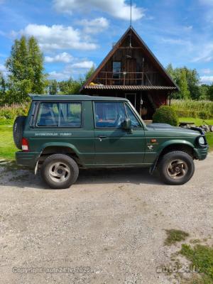 Zaļš Hyundai Galloper 2001 Tallina, ar dzinēja tilpumu 2.50 L un nobraukumu 204 tūkst. km par 3700 €, foto 4 vietnē AUTOMOTO.COM.LV