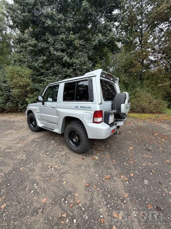 Серый Хендай Галлопер 2000 в Елгава, объемом двигателя 3.00 л и пробегом 90 тыс. км за 8500 €, фото 4 на AUTOMOTO.COM.LV