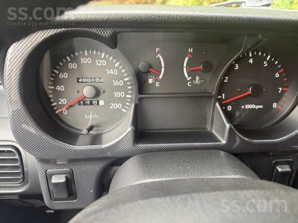 Серый Хендай Галлопер 2000 в Елгава, объемом двигателя 3.00 л и пробегом 90 тыс. км за 8500 €, фото 9 на AUTOMOTO.COM.LV