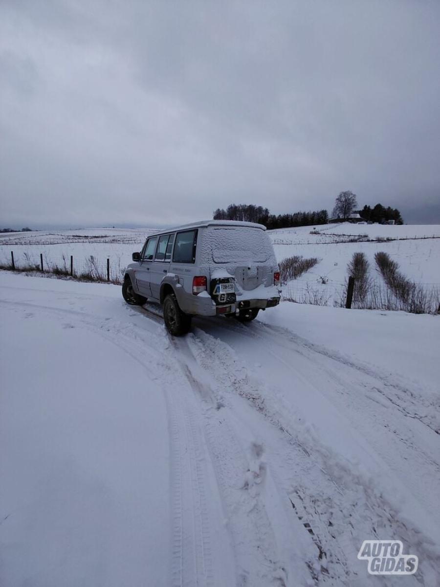Серый Хендай Галлопер 2003 в Алитус, объемом двигателя 2.50 л и пробегом 3 тыс. км за 1400 €, фото 3 на AUTOMOTO.COM.LV