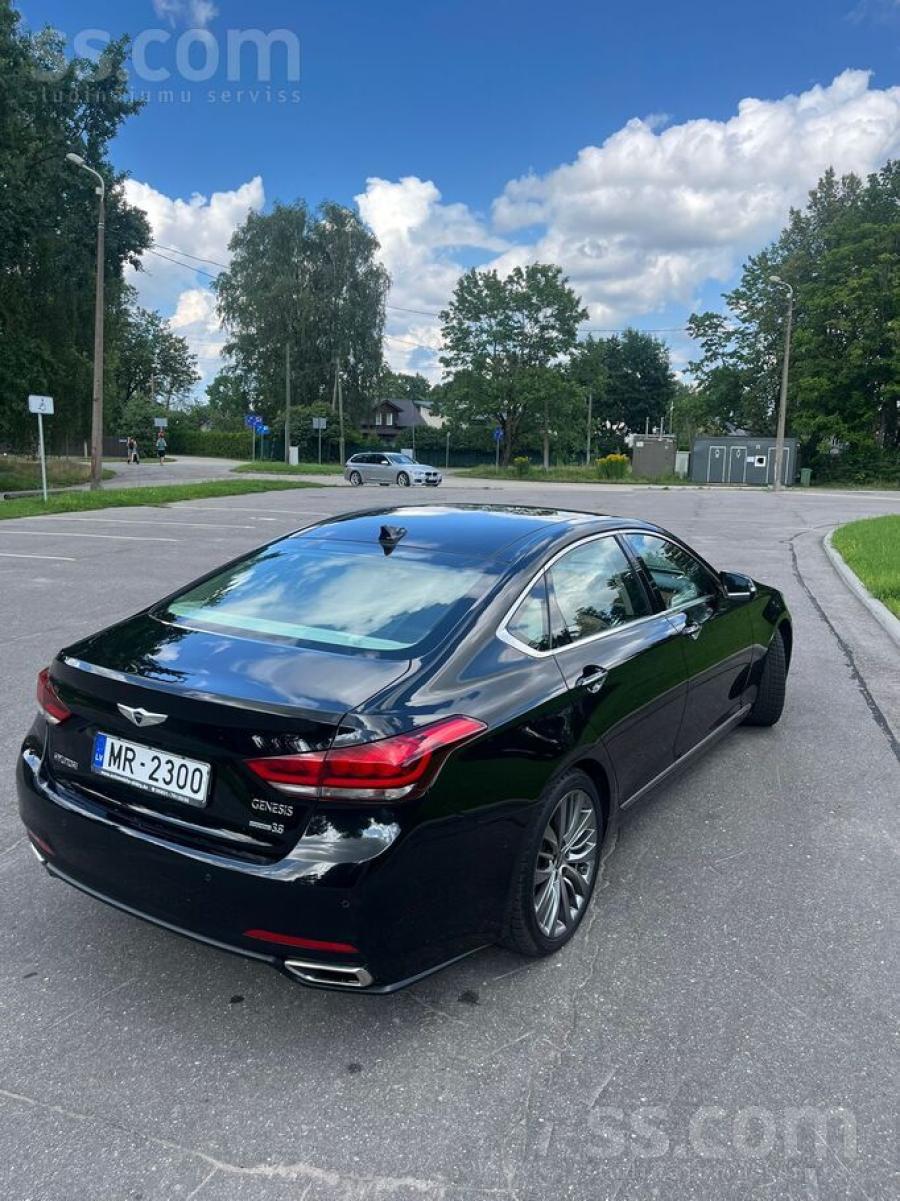 Melns Hyundai Genesis 2015 Rīga, ar dzinēja tilpumu 3.80 L un nobraukumu 125 tūkst. km par 18000 €, foto 3 vietnē AUTOMOTO.COM.LV